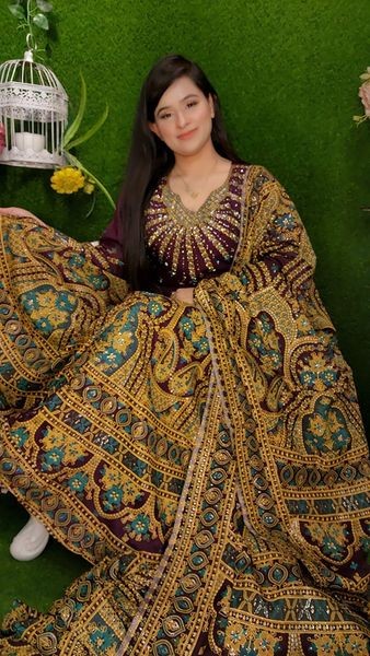 Lafun|TanhasCollection