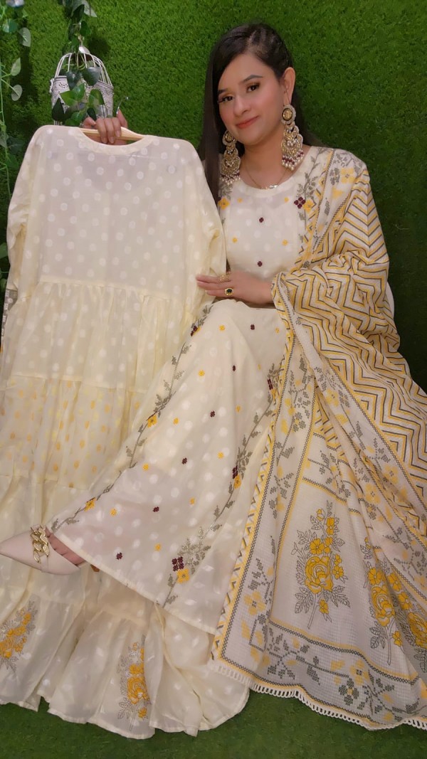 Furryes|TanhasCollection