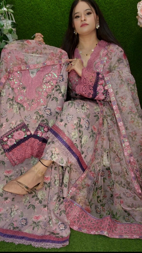 Decent|TanhasCollection