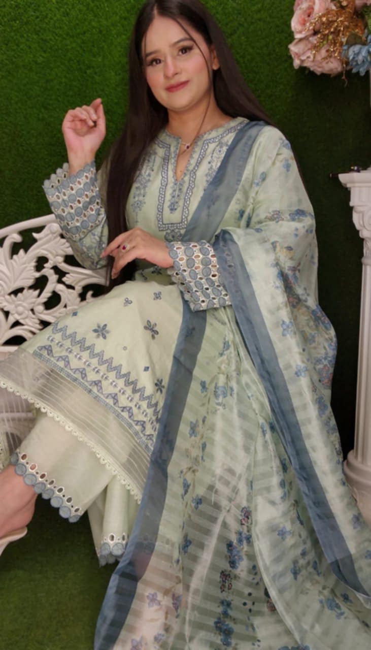 Murphy|TanhasCollection